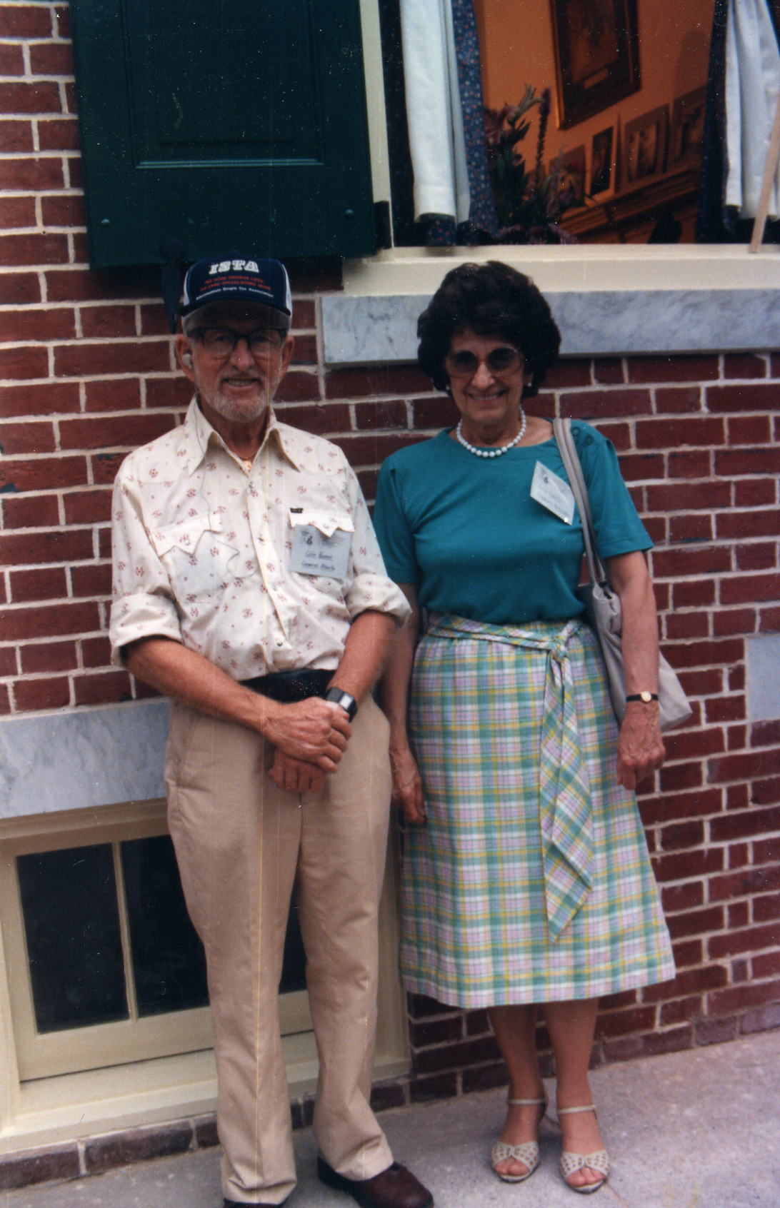 School of Cooperative Individualism / A Biographical and Periodical ...